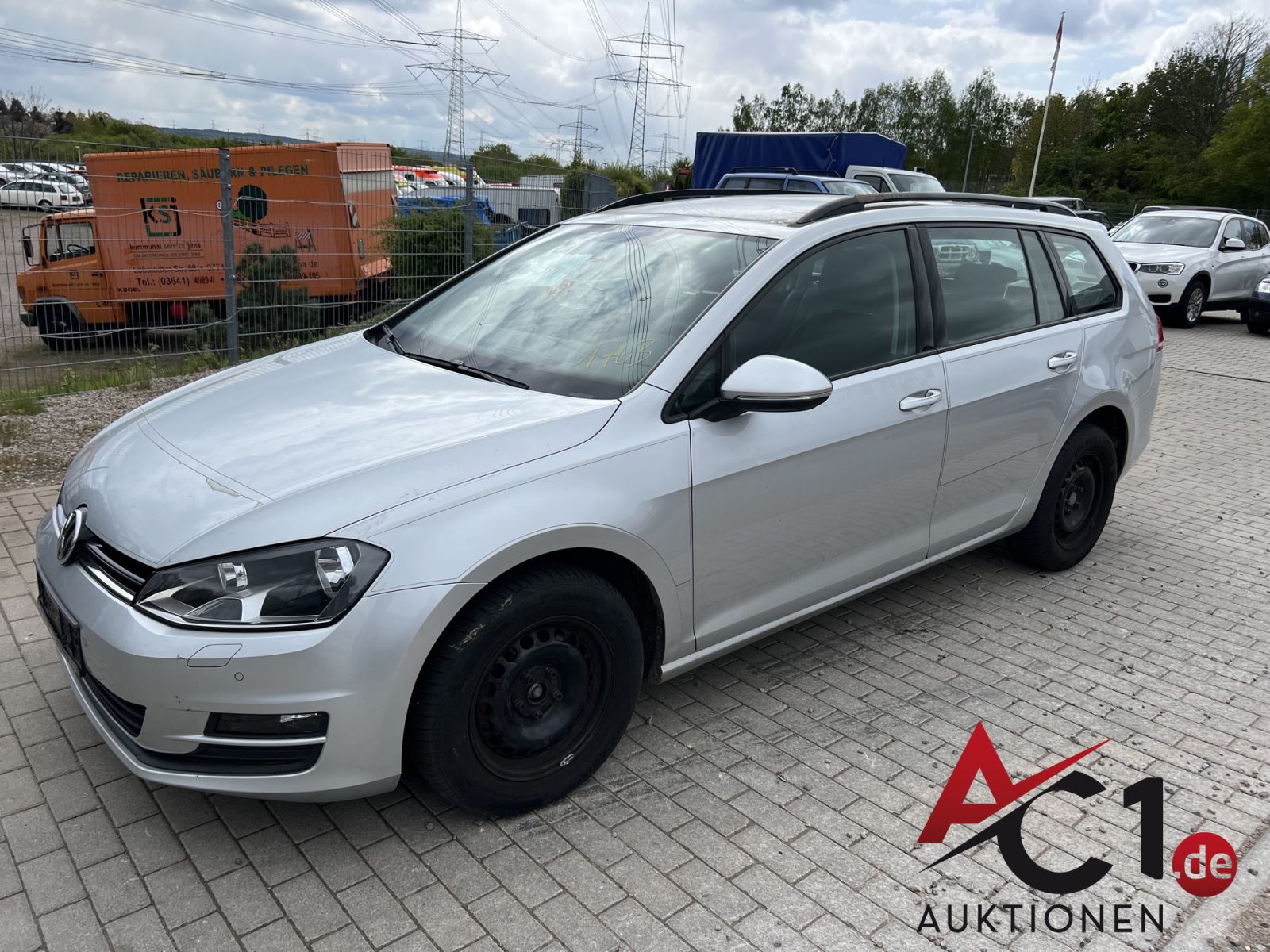 Behördenfahrzeuge und Industrieversteigerung Auktion Mai 2024 | VW Golf ...