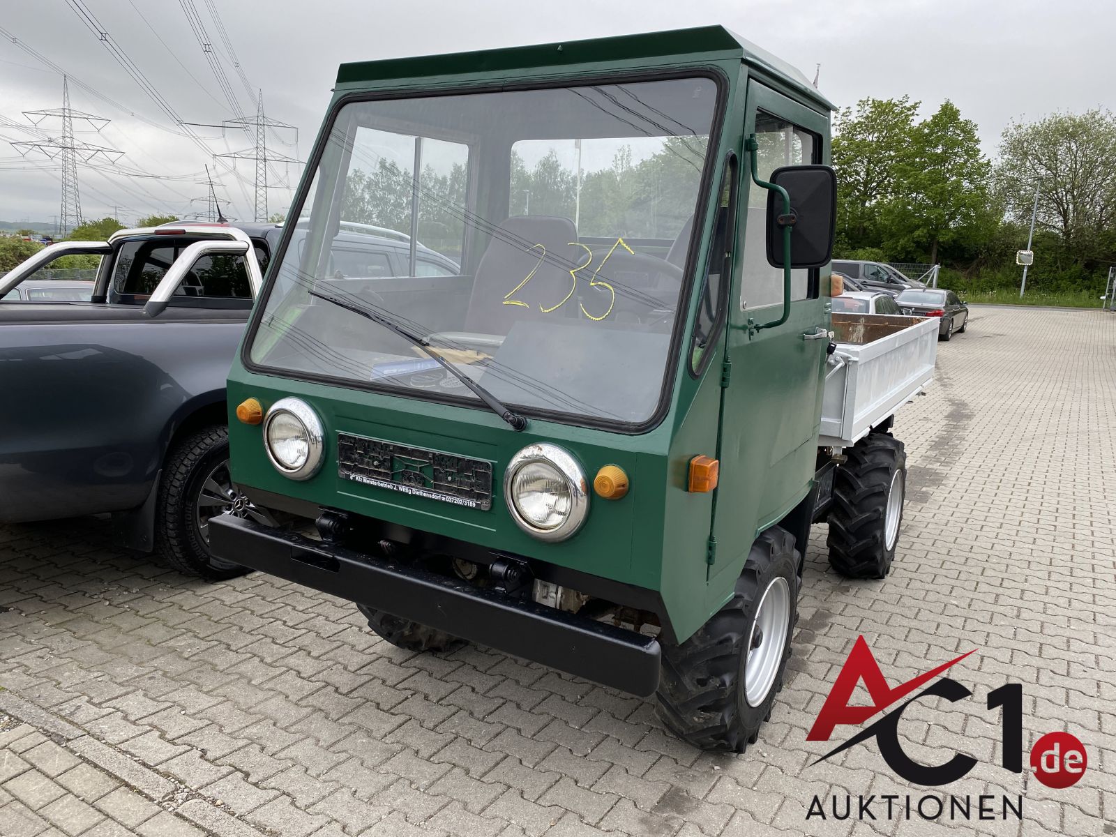 Behördenfahrzeuge und Industrieversteigerung Juni 2023 | Multicar M25 ...