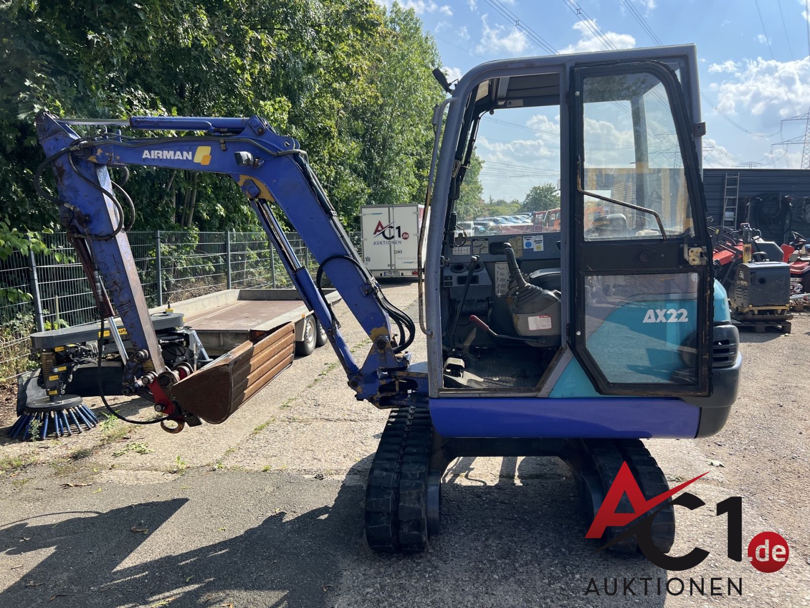 Behördenfahrzeuge und Industrieversteigerung Auktion September 2024 ...