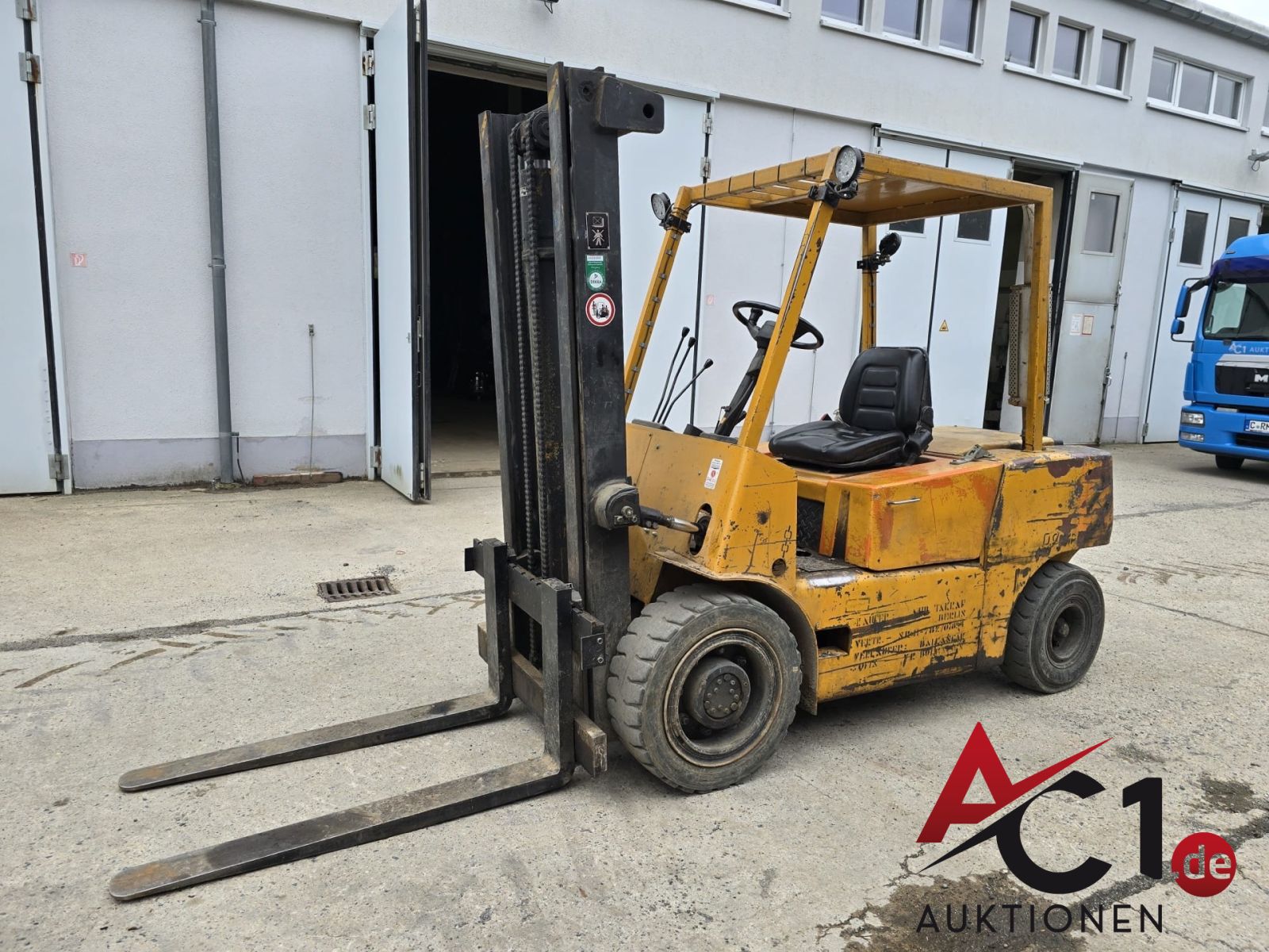 Behördenfahrzeuge und Industrieversteigerung Auktion Juli 2025 | Diesel ...